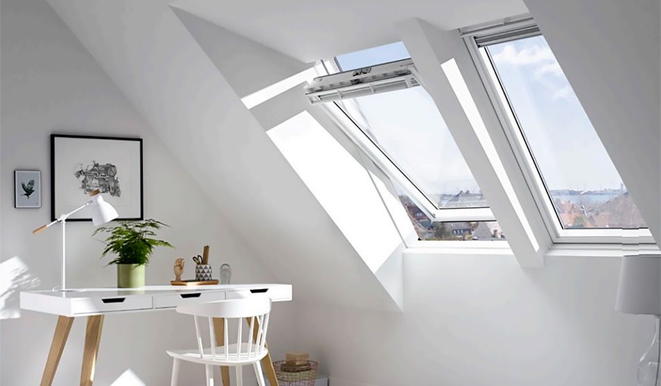 VELUX Tuimelvenster Handbediend GGL SK08 | Sleiderink.nl